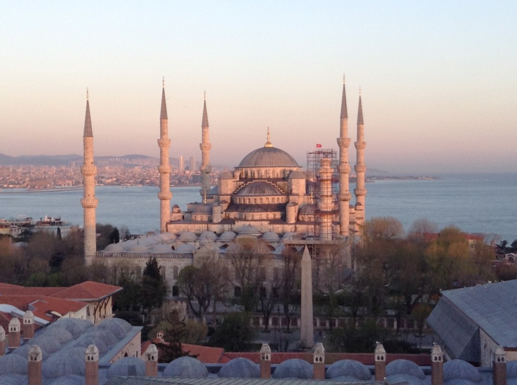 SPRING TIME IN ISTANBUL | Turkey Travel Guide